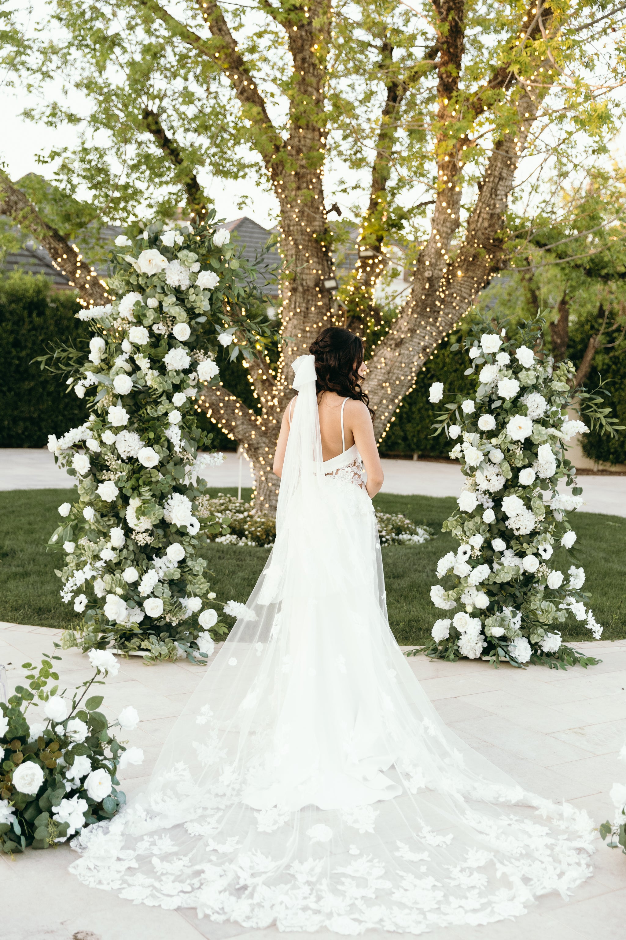 Rent a Beautiful Floral Arch for Your wedding – Petal Kissed Rentals